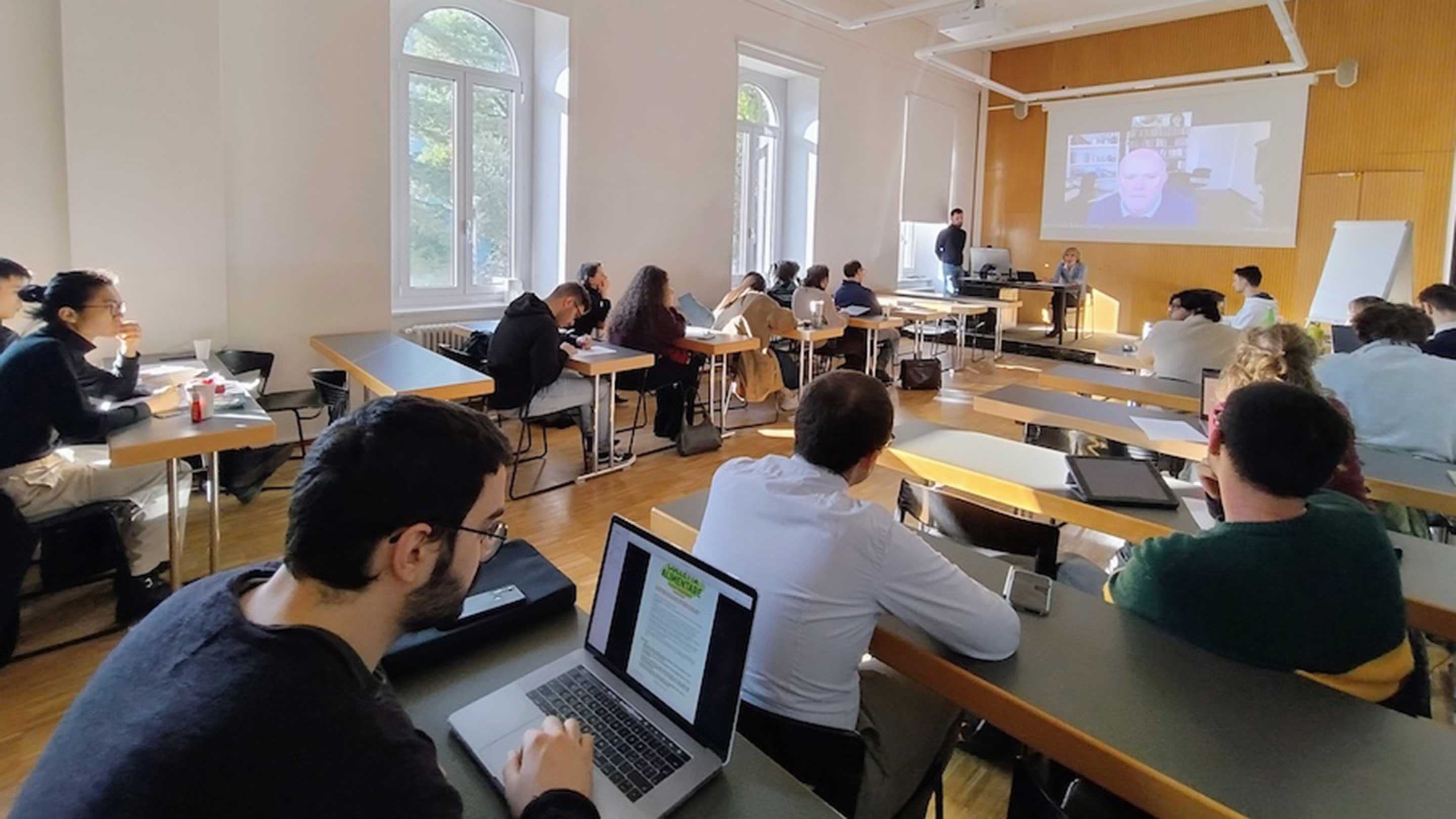 The projects of student associations supported by the Corporation